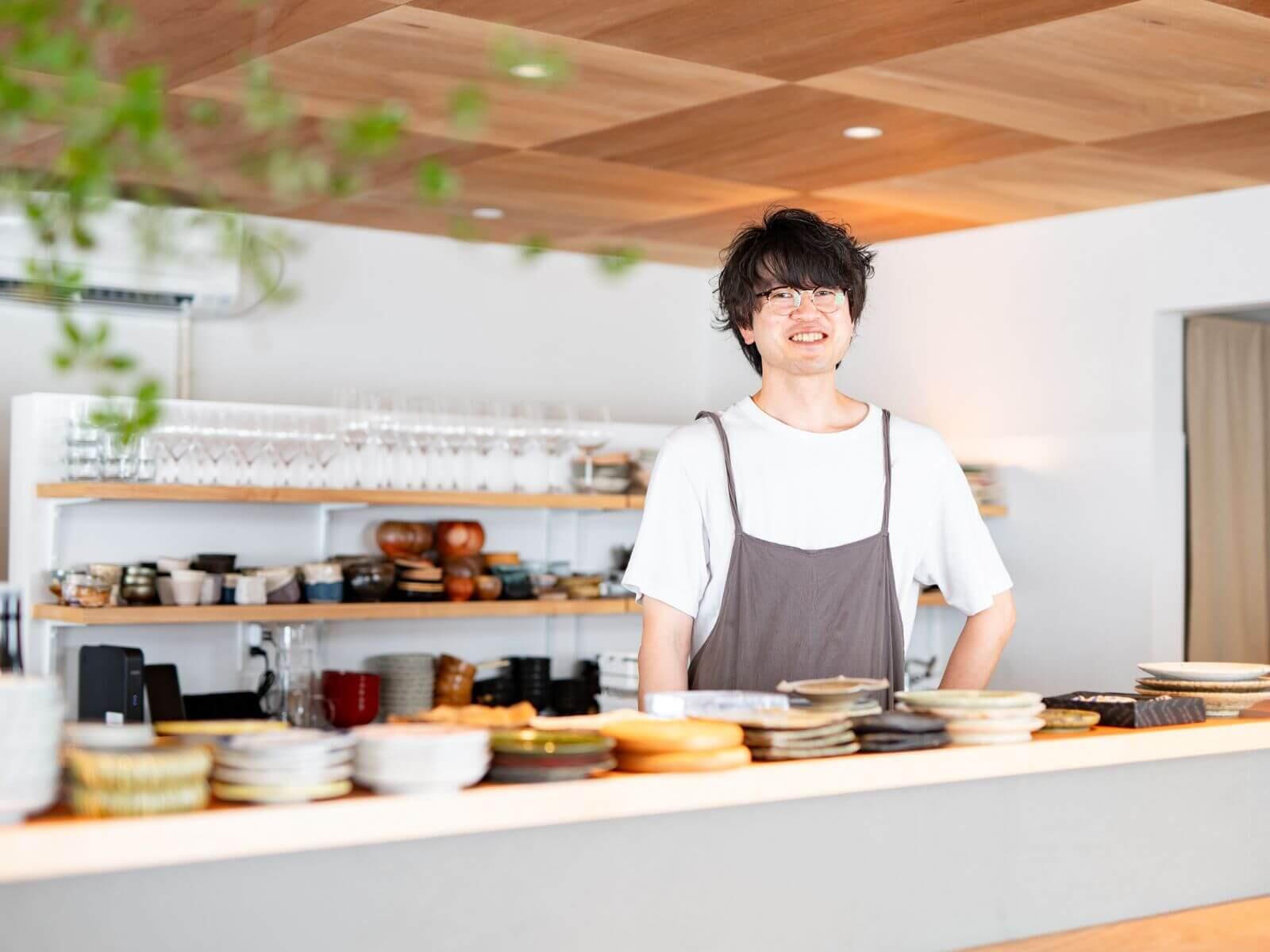 器や職人の手仕事が好きな人が集まる、創作和食の店 「ITSUKU」 | ふじのーと